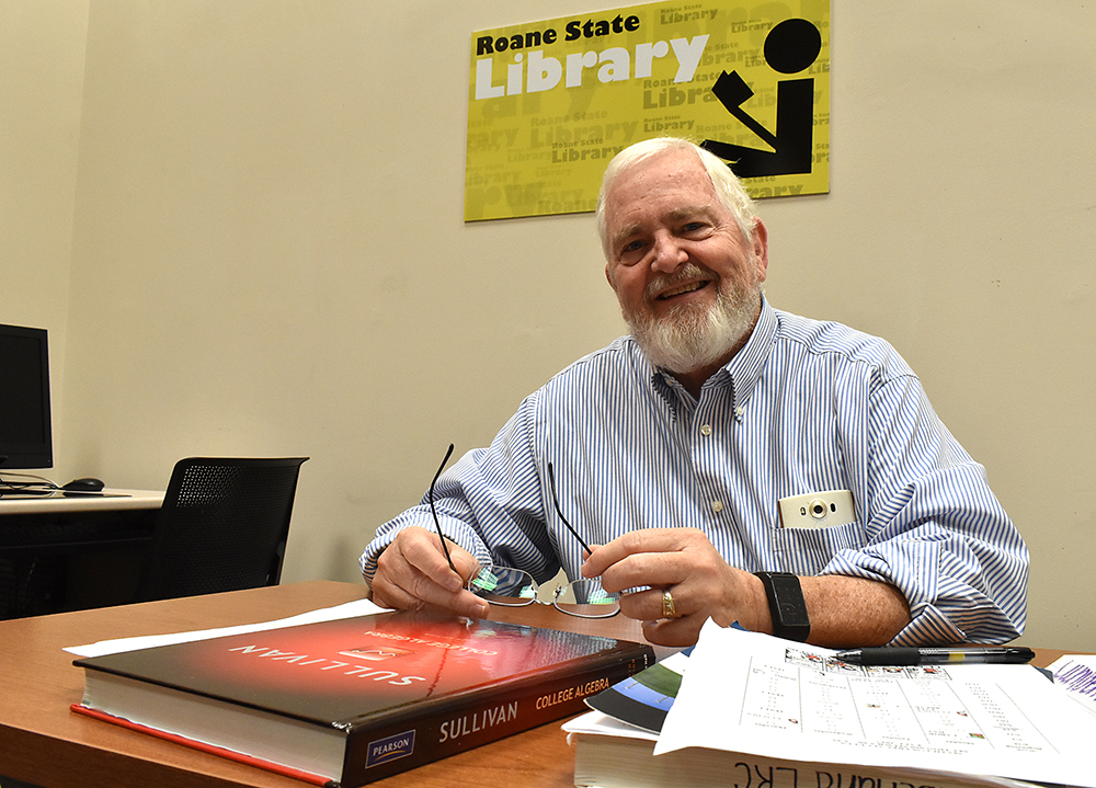 News: Roane State students benefit from retiree’s enthusiasm, expertise ...